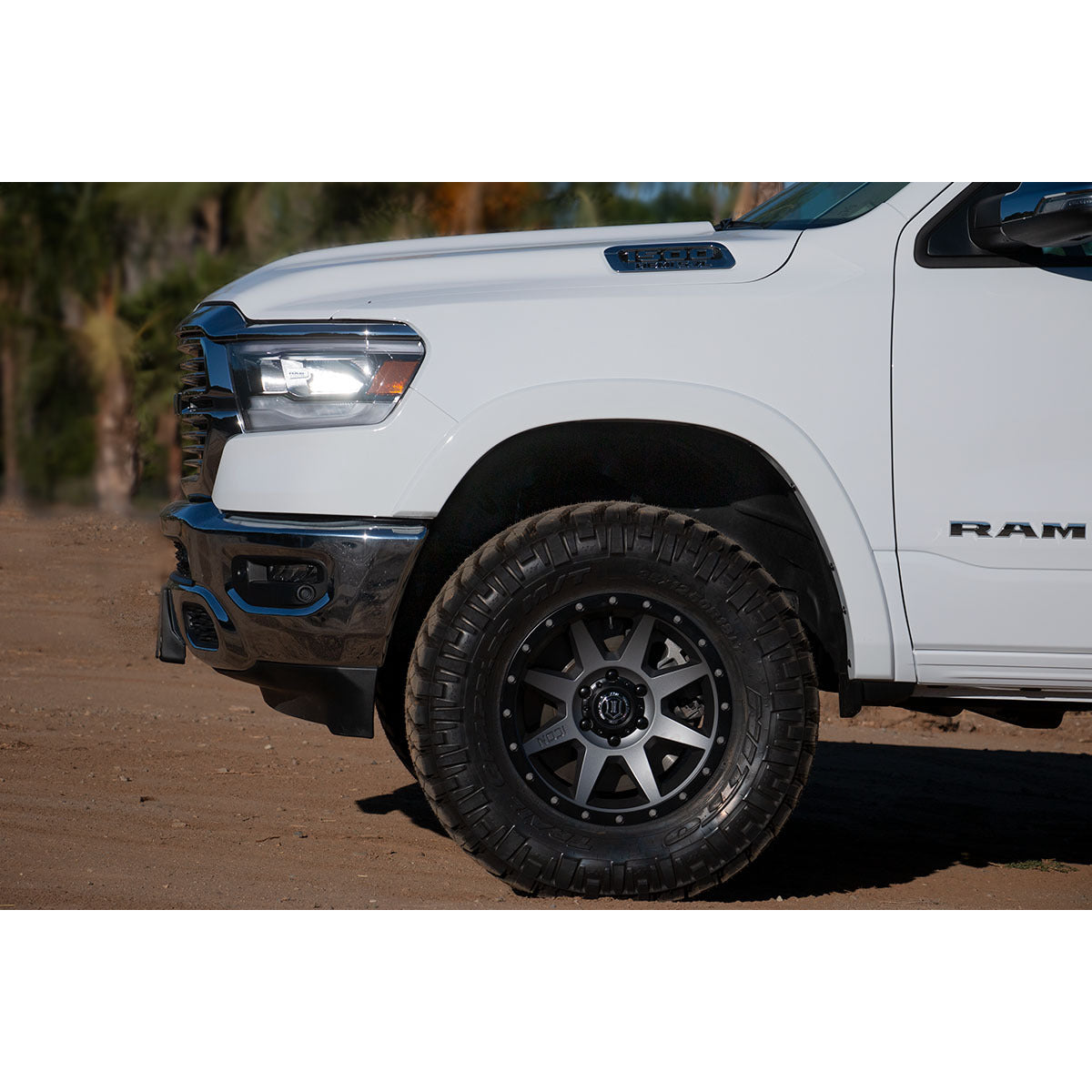 ICON 211015 Ram 1500 2-3" Lift Front 2.5 VS Remote Reservoir Coilover ...